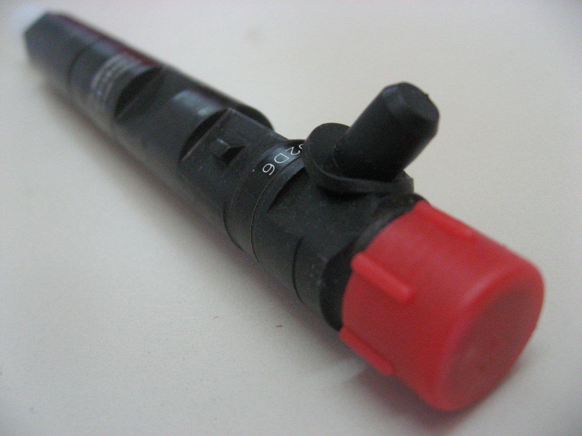 Injectoare Mercedes Sprinter / V Class / Vito 2.1L Euro 6 CDI Delphi