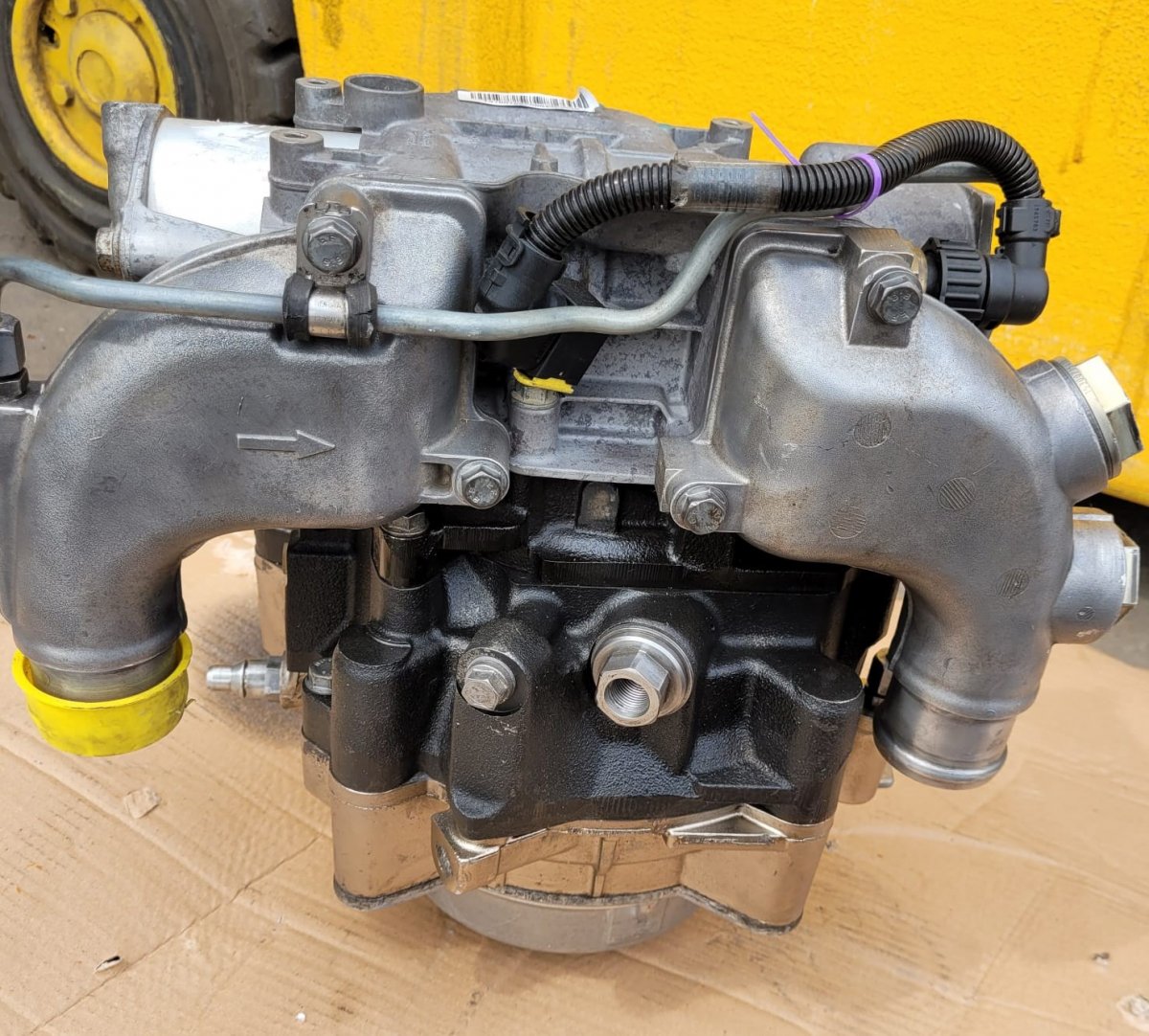 Retarder reconditionat Mercedes Actros MP4 Arocs Euro 6 A0004308495